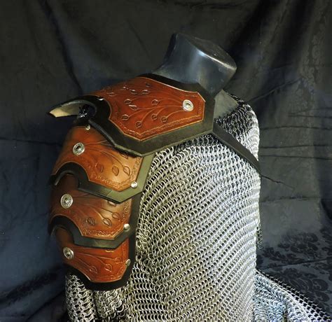 Leather Ranger Pauldron Shoulder Armor Elven Pauldron Etsy