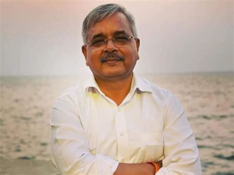 Senior Journalist Umesh Upadhyay Dies After Falling Off Fourth Floor