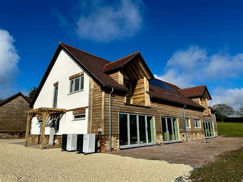 Oak Cladding Exterior In Kent Town Carpentry Ltd Oak Frames Heritage Restoration