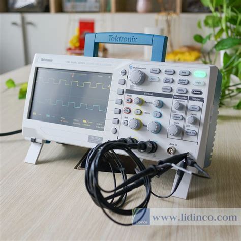Máy Hiện Sóng Tektronix Tbs1102c 100mhz 1gss Chuyên Thiết Bị
