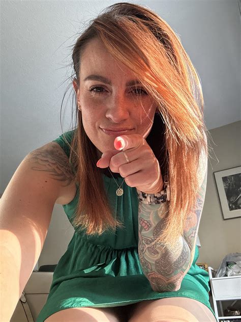 Yes You Can You Take Me On A Date R Sfwredheads