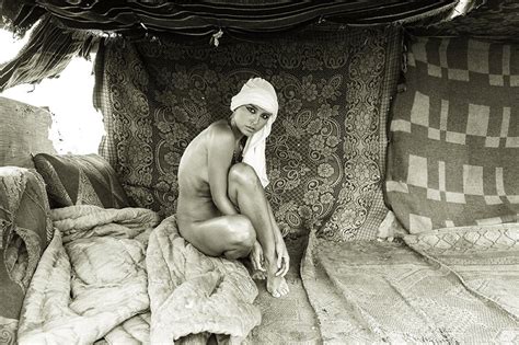 Naked At The Pyramids These Artists Stir A World Of Controversy With Nude Photos