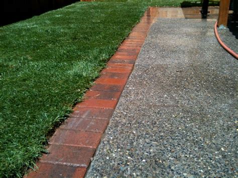 How To Do Edging With Brick At Florencio Kelly Blog