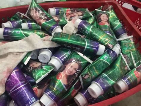 នគរបាលប្រឆាំងបទល្មើសសេដ្ឋកិច្ច ចុះបង្ក្រាបទីតាំងលាក់ទុកផលិតផលថ្នាំលាបសក់នាំចូលគេចពន្ធ