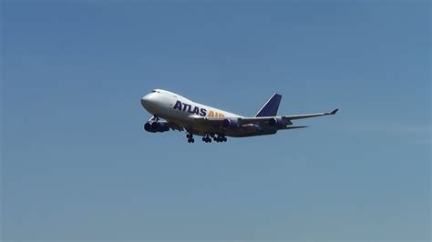 Aviões de grande porte pousando no Aeroporto de Confins - YouTube