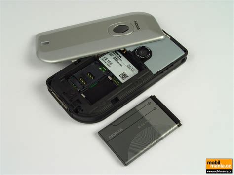 Nokia 6670 pictures, official photos