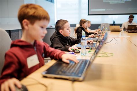 Koduj Z Gigantami Retroprogramowanie Gmina Nysa