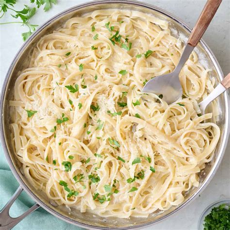 Fettuccine Alfredo Pasta Recipe Chicken Alfredo Recipe Video