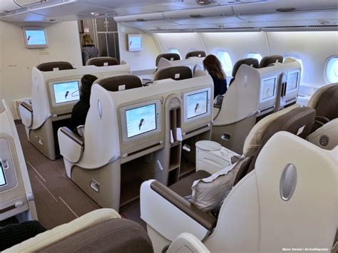 Business Class Airlinereporter