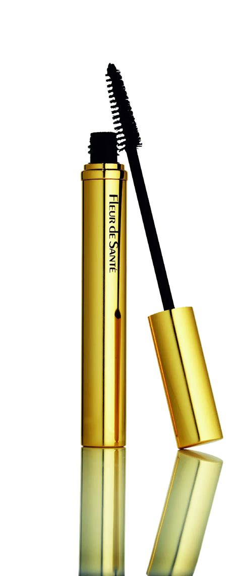 لمس کردن زیبایی و عکس‌ هایی از لوازم آرایشی با کیفیت بالا