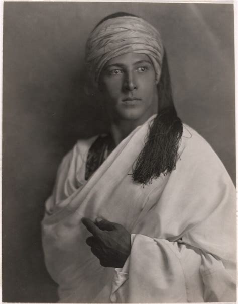 Rudolph Valentino Sex Symbol Des Années 1920 2tout2rien
