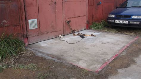 Как сделать въезд в гараж с подъёмом своими руками: правила бетонирования