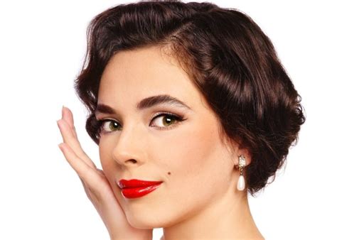 Get Classy With These 12 Modern Pin Up Hairstyles Hairdo Hairstyle