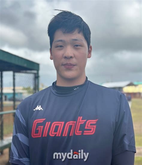 토미존 수술→1g 만에 시즌아웃…최고 155km 롯데 특급유망주가 돌아온다 5월 복귀 초점 처음부터 시작 [md괌]