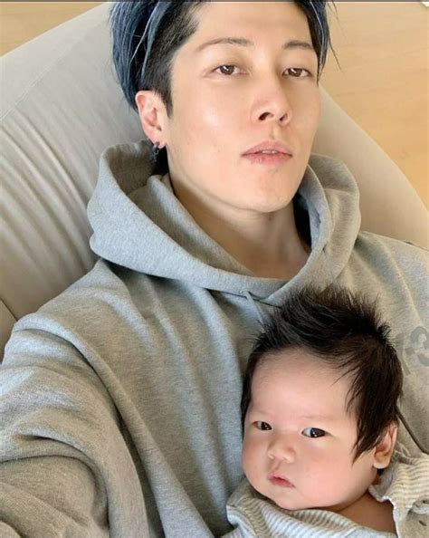 Épinglé Par Danielle Sur Miyavi Actrice Poses Pour Dessin
