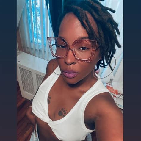 They Call Me V V Threads Say More