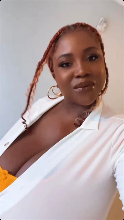 Deep Cleavage Rmaseratixxx