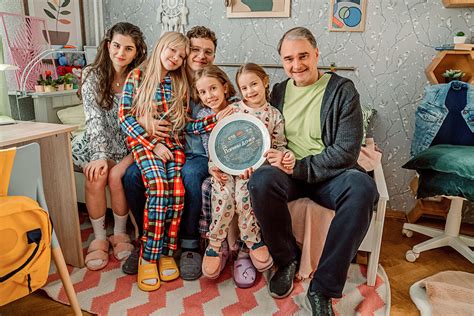 Стала известна дата выхода новых Папиных дочек Газетаru Новости