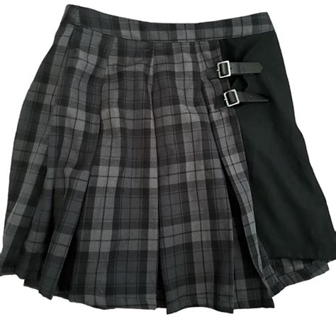 Hot Topic Plaid Skirt With Side Details Size M Depop