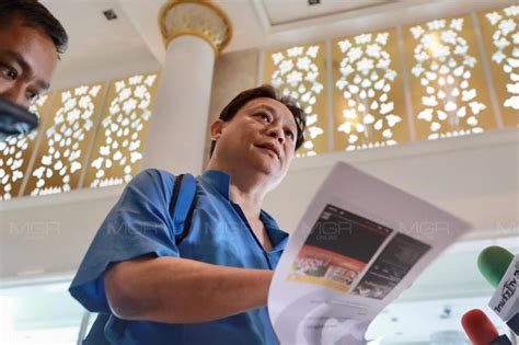 Photo Gallery “หมอธวัชชัย” มอบหลักฐานดีเอสไอ เชื่อมือถือเครื่องจริง แตงโม อยู่กับคนร้าย