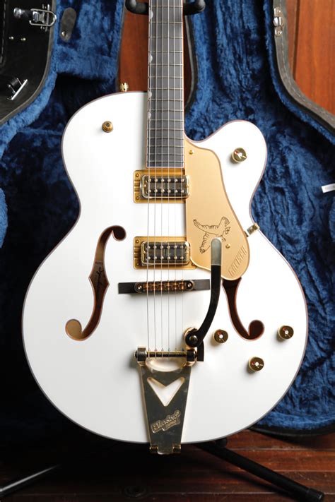 Gretsch Synchromatic Falcon Snowcrest White The Rock Inn Australia The Rock Inn