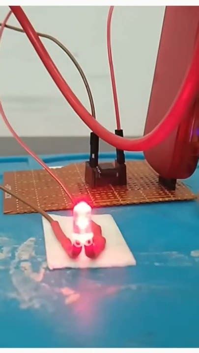 Blinking An Led Using Pic12f675 Electronic Coding Microcontroller