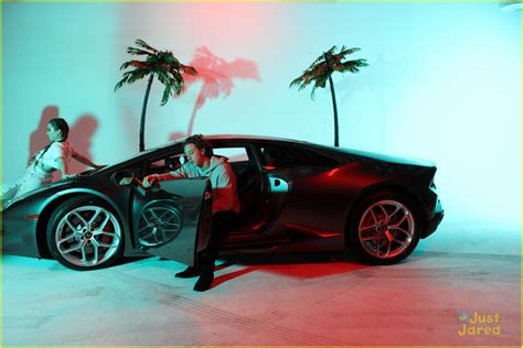 Gymnast Mckayla Maroney Stars In Wade Hamptons U Feel Like Debut