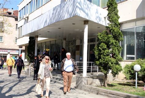 Внасянето на осигуровки за недостигащ стаж при пенсиониране ще се установява служебно