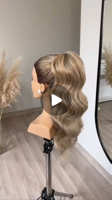 Parya On Instagram‎ شنیون شیک و جذاب😍 شنیونباز شنیونخطی شنیون