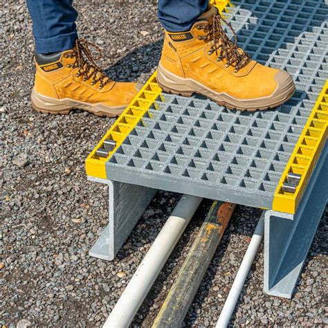 Grp Stepover Hop Up Platform