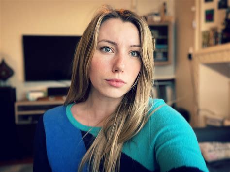About Danielle Medium