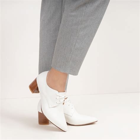 Josefa Blanco Puggy Shoes