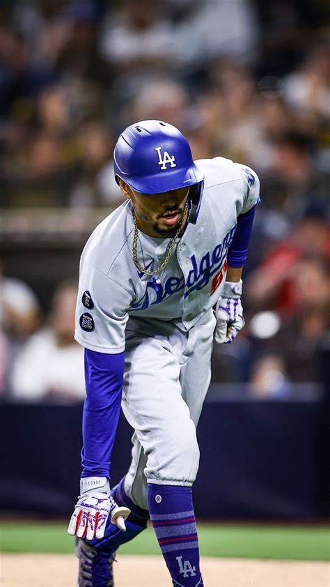 Mookie Betts Wallpapers 4k Hd Backgrounds On Wallpaperbat