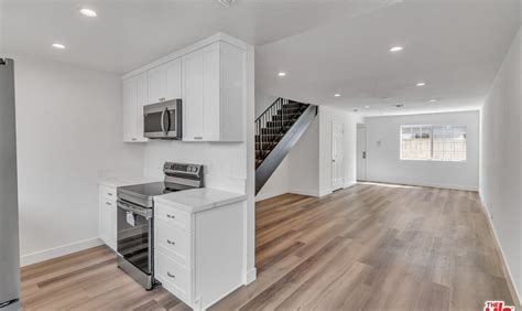 Rental Van Nuys In Los Angeles California United States For Rent 14069770