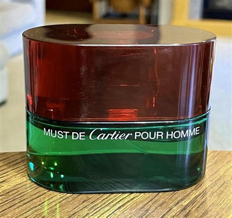 Must Cartier Pour Homme Essence Cartier Colonia Una Fragancia Para