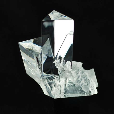 David Dowler For Steuben Prism Crystal Steuben Glass Crystals Prism