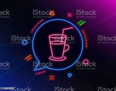 커피 또는 칵테일 라인 아이콘입니다 신선한 음료 기호입니다 벡터 0명에 대한 스톡 벡터 아트 및 기타 이미지 0명 고급