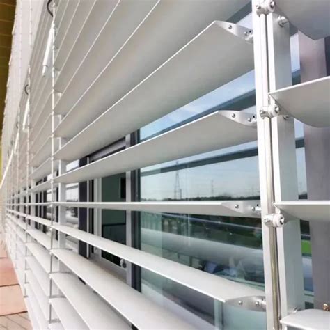 Louver Roof System Aluminum Window Frame Automatic Louver Louver