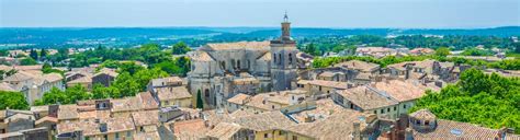 Villas In Uzes Holidays To Uzes Villa Plus
