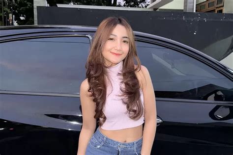 Chintya Bella Itu Siapa? Ini Biodata dan Profil Lengkap Instagram, Agama - 7up Info | Situs ...