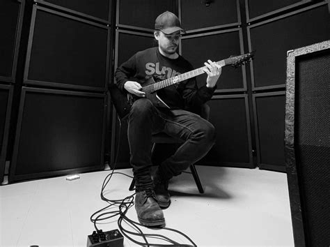 Simon Söderberg Mass Worship