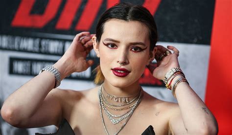 Spieß Umgedreht Dieser Bella Thorne Hacker Hat Sich Mit Der Falschen