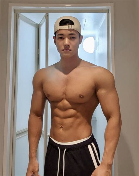 Muscled Twunk Rasianguyssfw