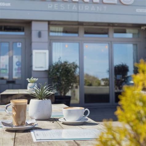 Hinnies Restaurant In Whitley Bay Menu Openingsuren Adres Fotos