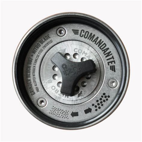 Comandante C40 MK4 Nitro Blade koffiemolen - Henry's Coffee
