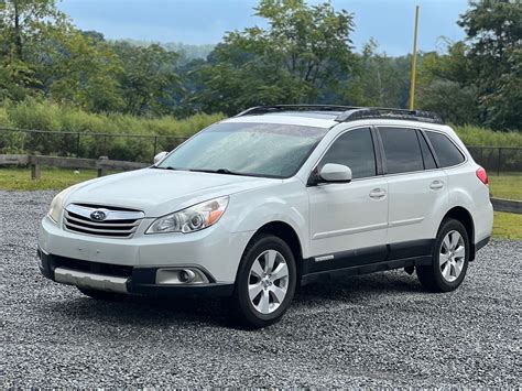 2012 Subaru Outback 25i Limited Safe Ride Group