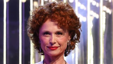 Beatrice Luzzi Contro Cesara Buonamici Dopo Il Gf “mai Sentita Dalla Mia Parte”