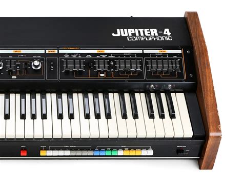 MATRIXSYNTH: Roland JUPITER 4 VINTAGE SYNTHESZIER SN 841138