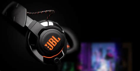 JBL Quantum 810 Wireless, wireless gaming headphones