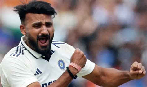 ദെഹ്‌രി ആകാശത്തെ ദീപം തിരിച്ചടികൾ ഊർജമാക്കിയ ഇന്ത്യൻ പേസ്‌ ബൗളർ Deshabhimani